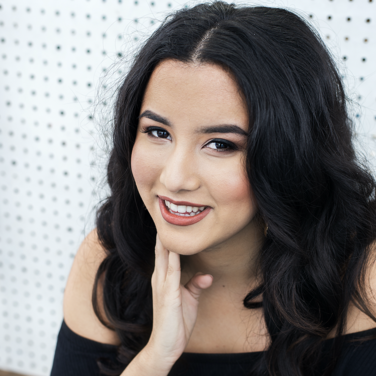 Maria | Vive Cosmetics